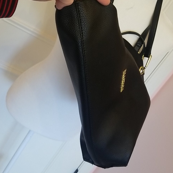 Kenneth Cole Reaction | Bags | Kenneth Cole Reaction Black Leather Bag ...